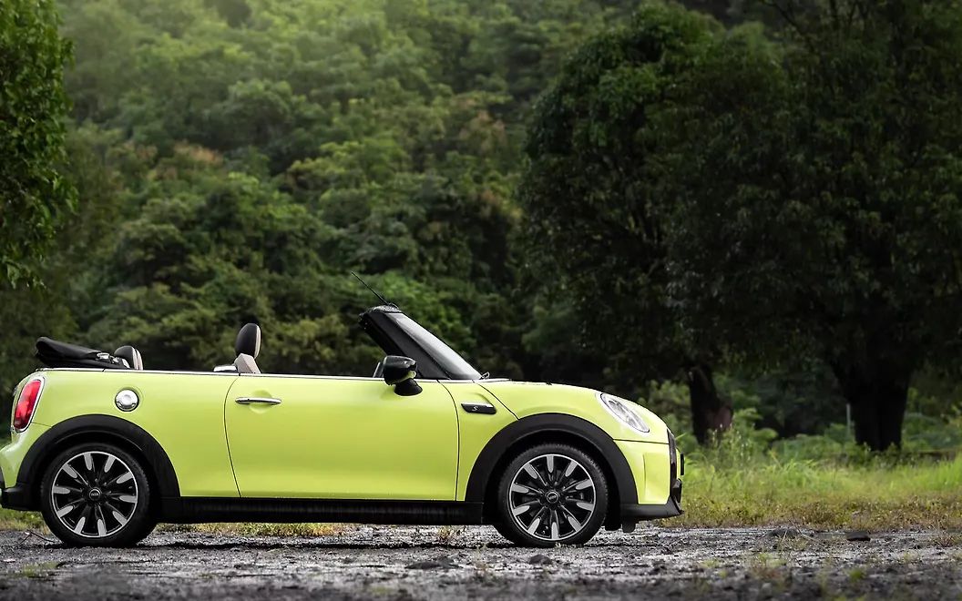 MINI Cooper Convertible - Roof | MINI Cooper Convertible Images