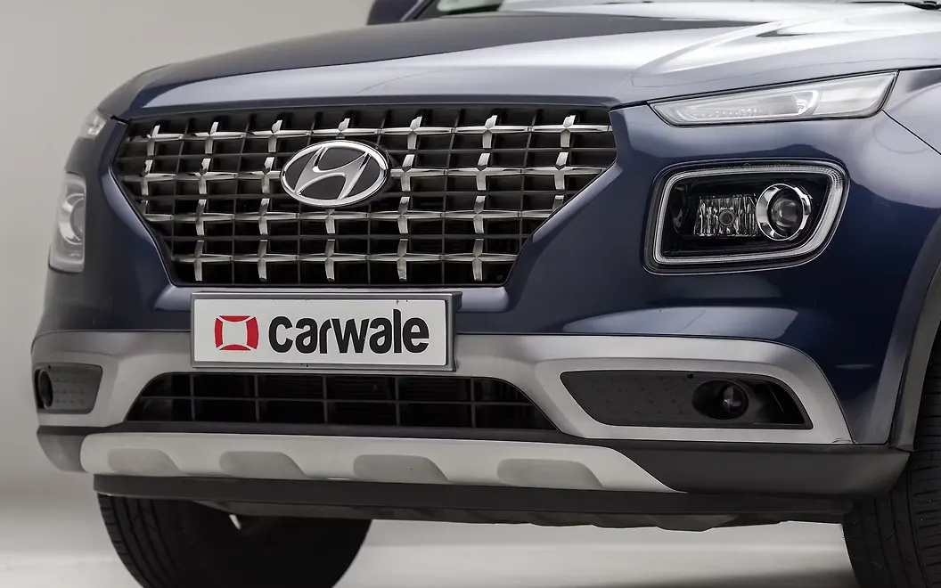Discontinued Hyundai Venue 2019 Images