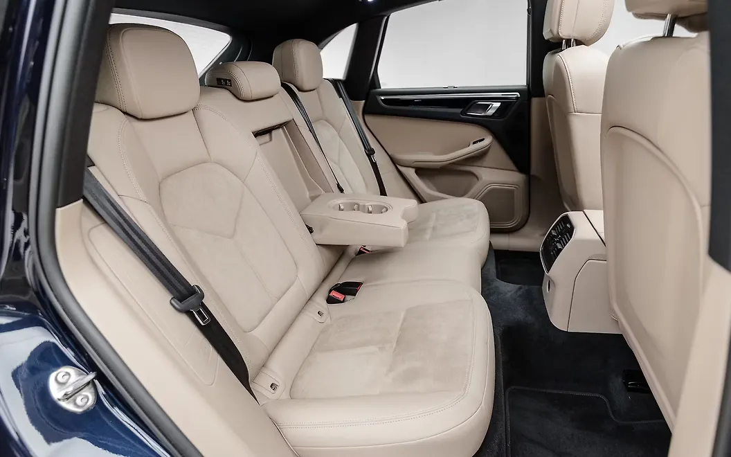 Porsche Macan [2019-2021] - Rear View | Porsche Macan [2019-2021] Images