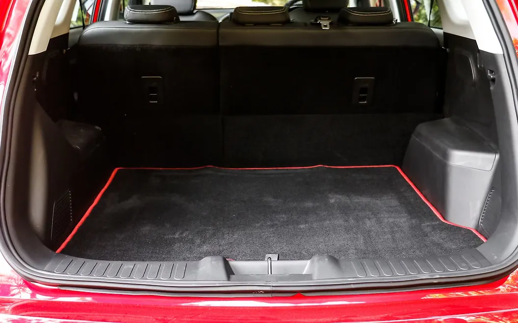 MG Hector [2019-2021] - Bootspace | MG Hector [2019-2021] Images