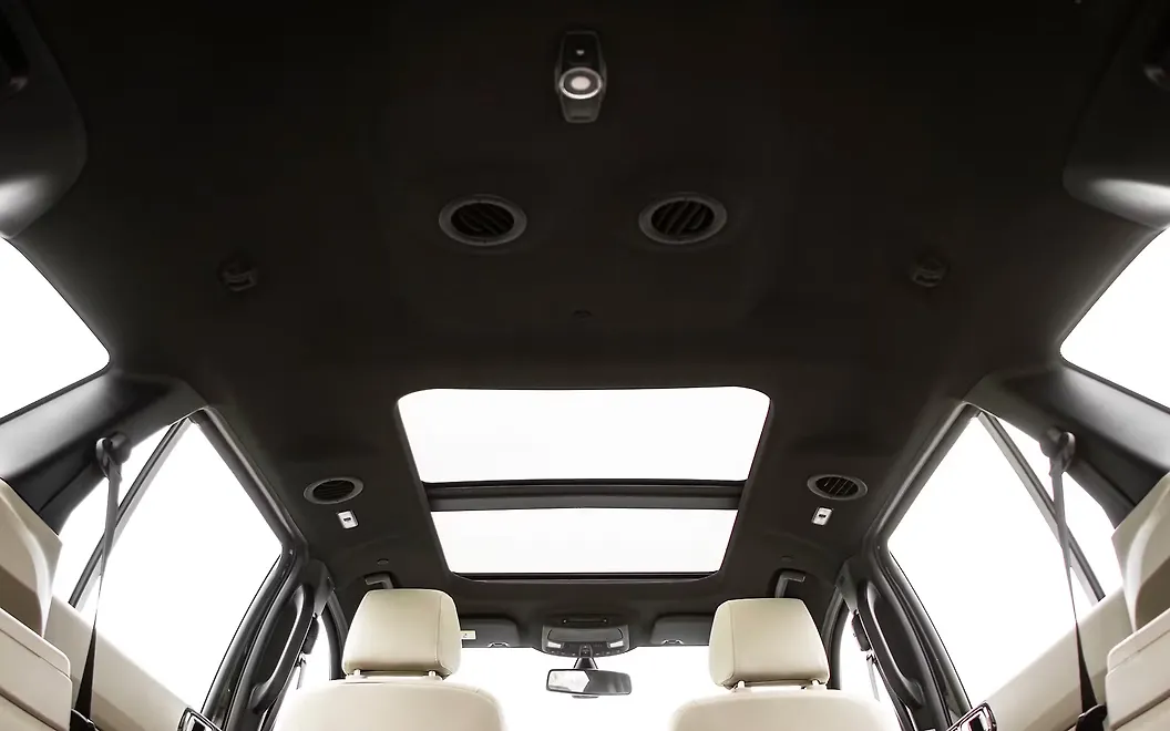 Ford Endeavour - Rear View | Ford Endeavour Images