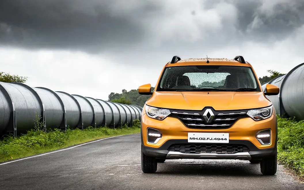 100 Renault Triber Images | Triber Exterior, Road Test and Interior ...