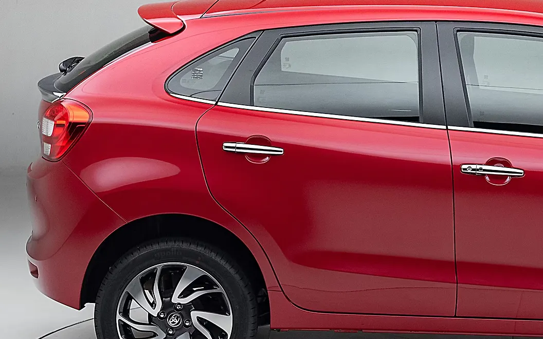 53 Toyota Glanza Images | Glanza Exterior, Road Test and Interior Photo ...