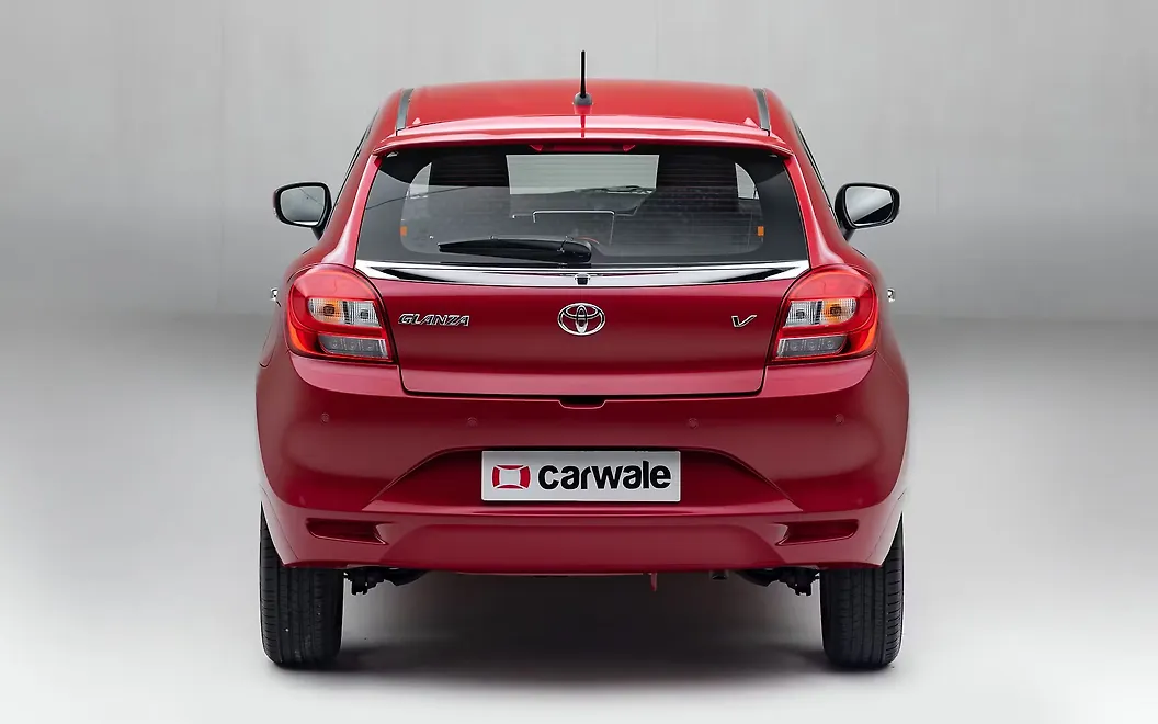 53 Toyota Glanza Images | Glanza Exterior, Road Test and Interior Photo ...