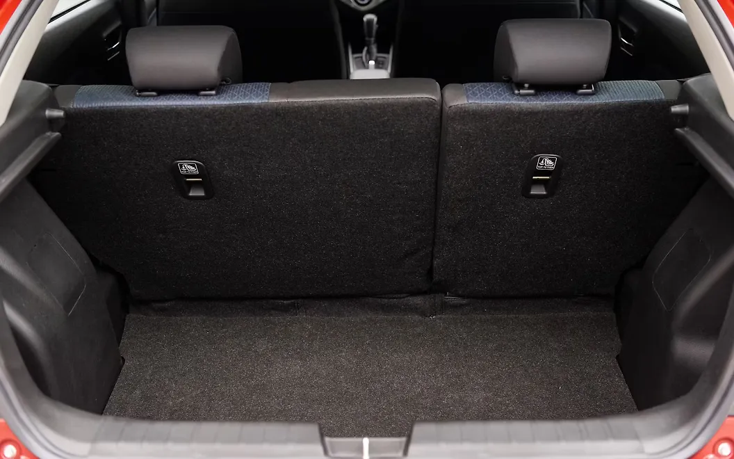 53 Toyota Glanza Images | Glanza Exterior, Road Test and Interior Photo ...