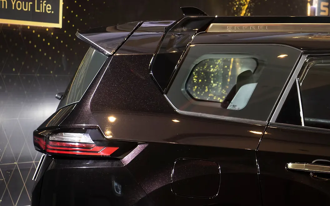 89 Tata Safari Images | Safari Exterior, Road Test and Interior Photo ...