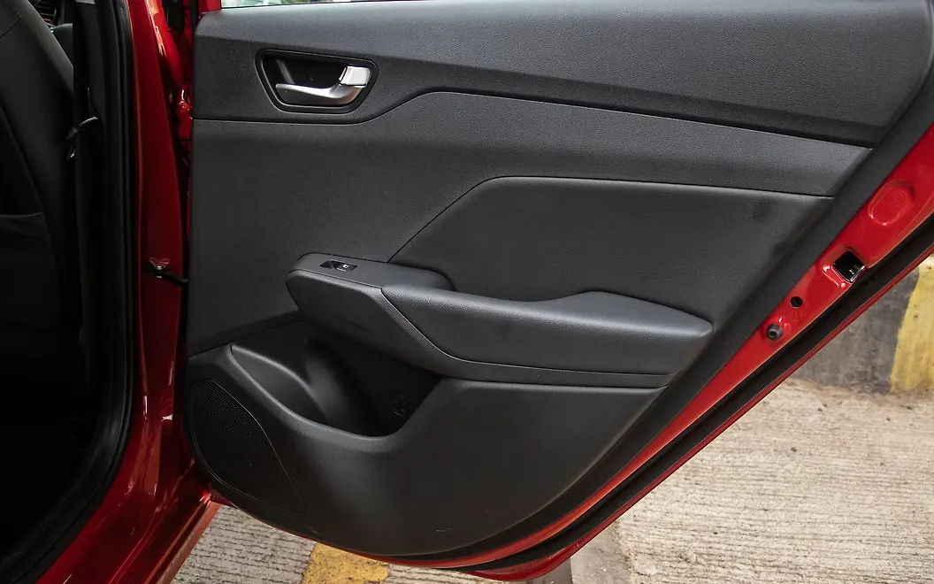 56 Hyundai Verna Images | Verna Exterior, Road Test and Interior Photo ...