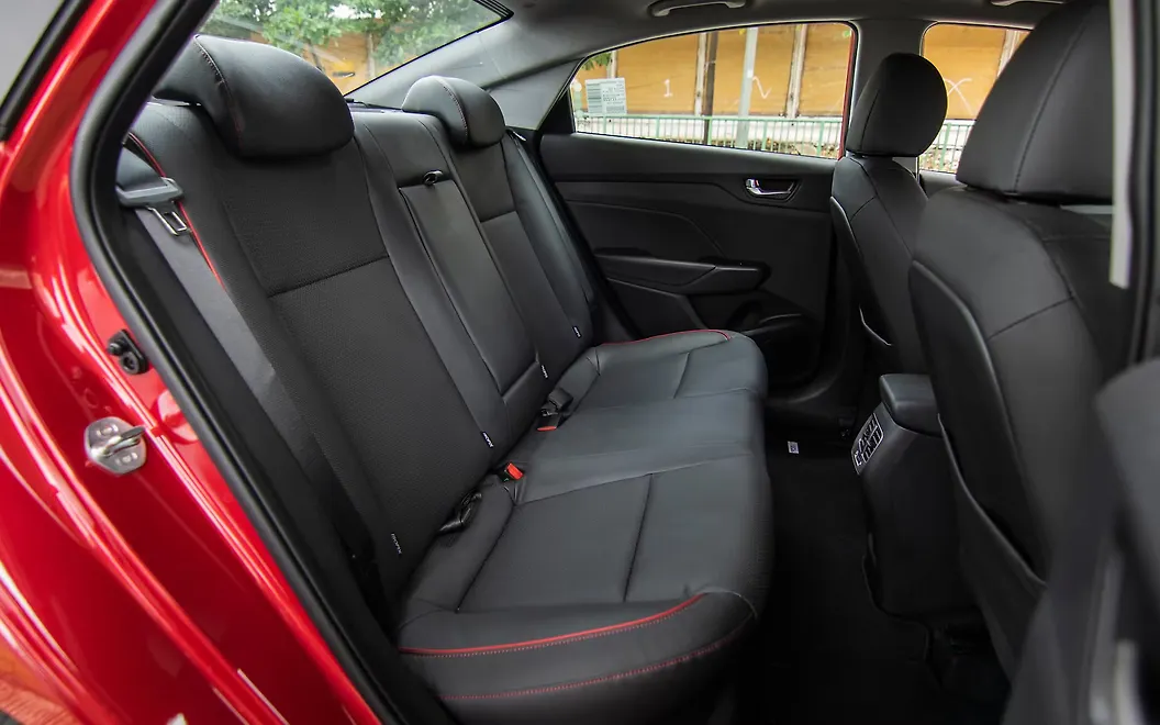 56 Hyundai Verna Images | Verna Exterior, Road Test and Interior Photo ...