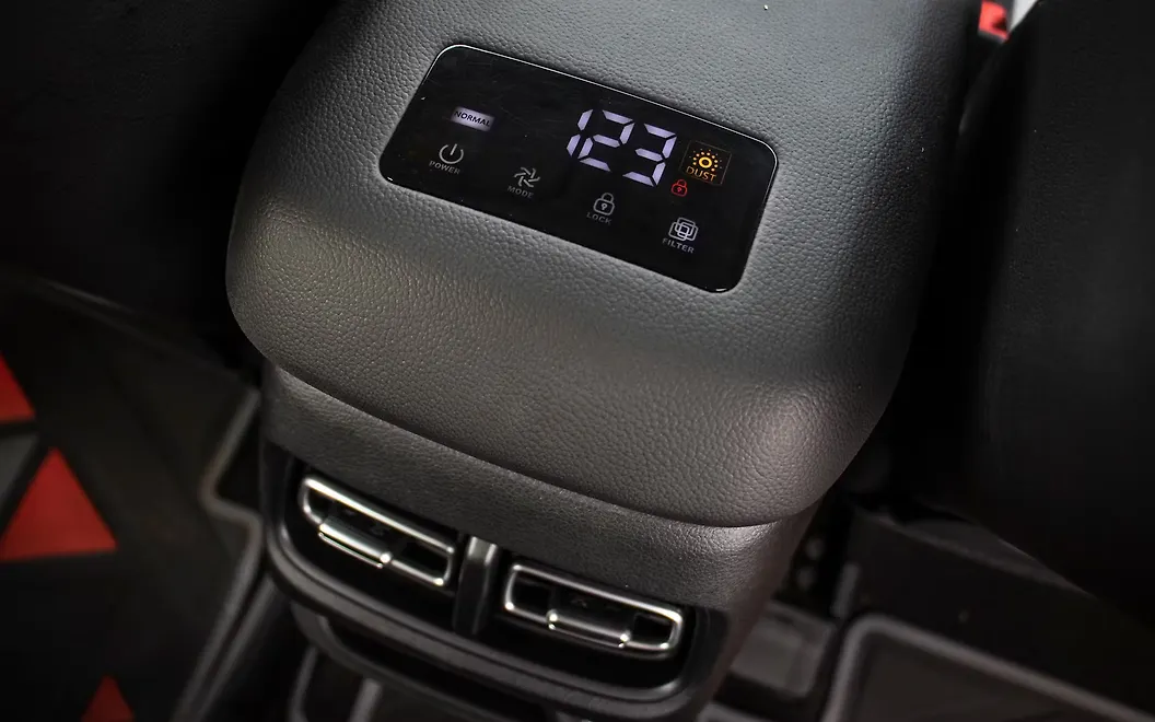 61 Hyundai Creta Images | Creta Exterior, Road Test and Interior Photo ...