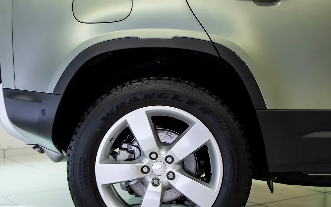 Land Rover Defender [2020-2021] - Rear Bumper | Land Rover Defender ...