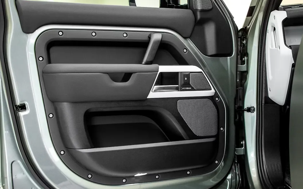 Land Rover Defender [2020-2021] - Left View | Land Rover Defender [2020 ...