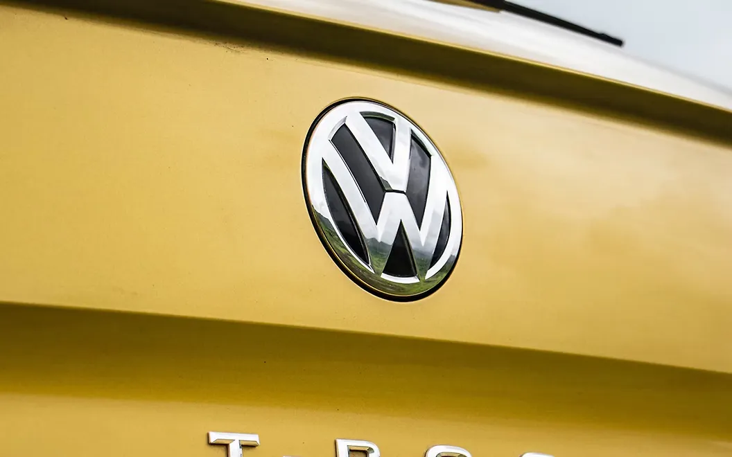 Volkswagen T-Roc [2020-2021] Images | T-Roc [2020-2021] Exterior, Road ...