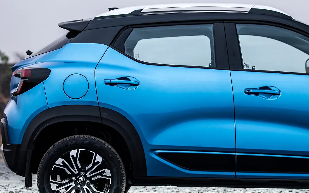 Discontinued Renault Kiger 2021 Images