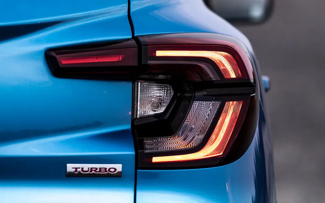 Renault Kiger [2021-2022] - Head Light | Renault Kiger [2021-2022] Images