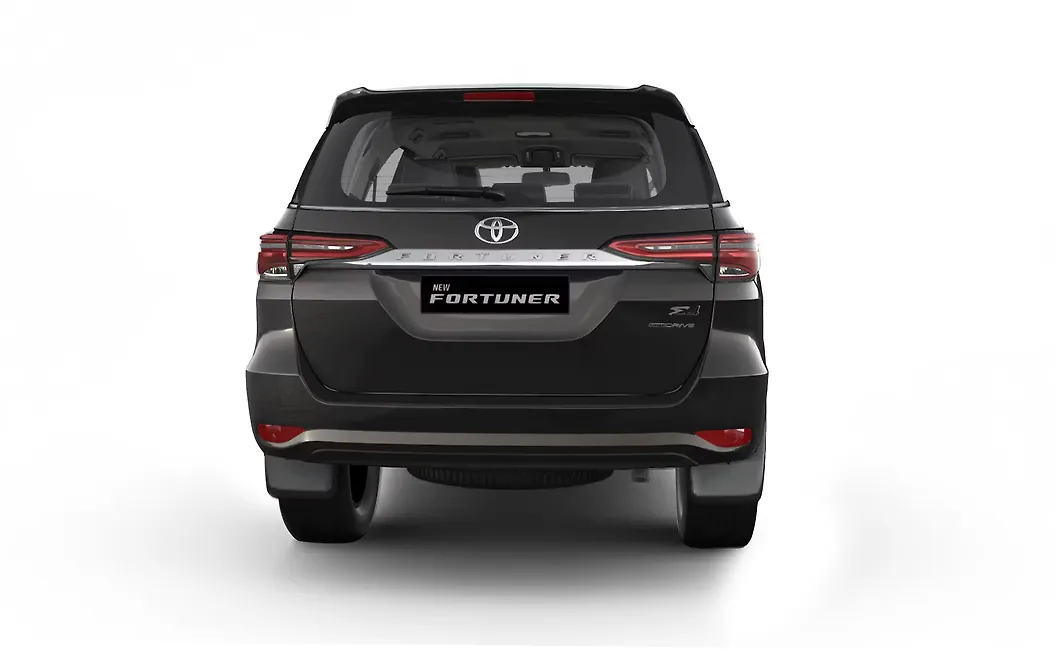 Toyota Fortuner Images | Fortuner Exterior, Road Test and Interior ...