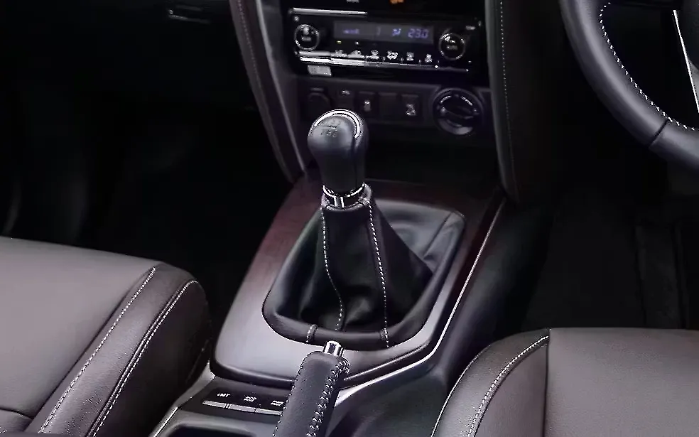 Toyota Fortuner - Drive Mode Selector | Toyota Fortuner Images