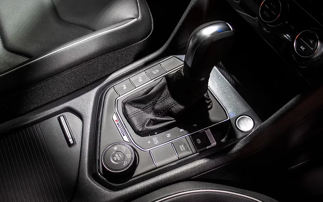 Volkswagen Tiguan AllSpace - Gear-Lever | 33 Volkswagen Tiguan AllSpace ...