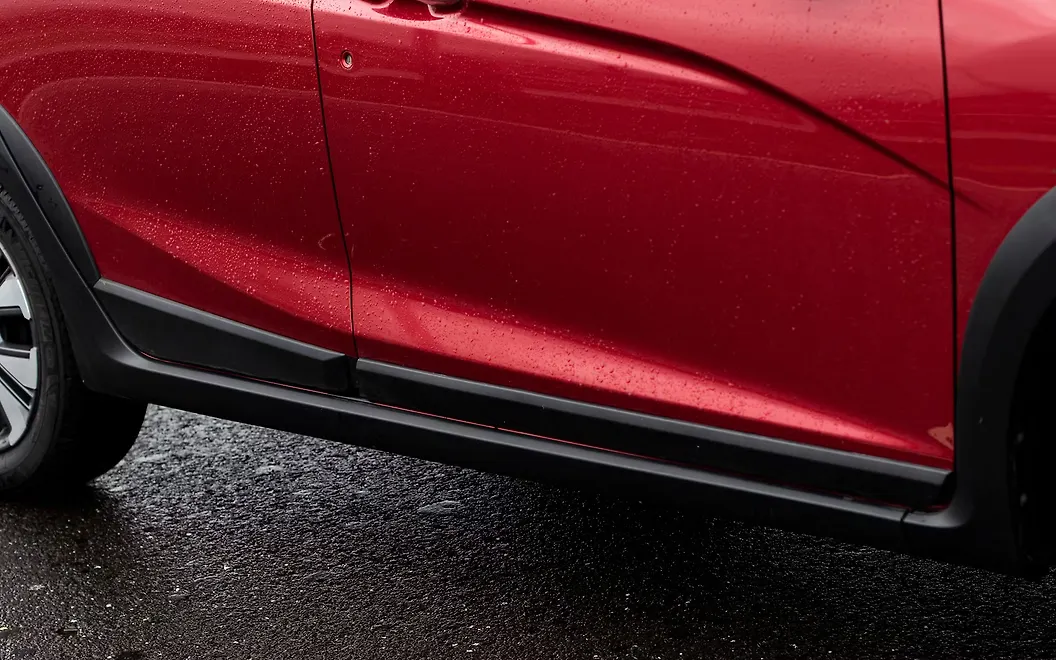 Honda WR-V Images | WR-V Exterior, Road Test and Interior Photo Gallery