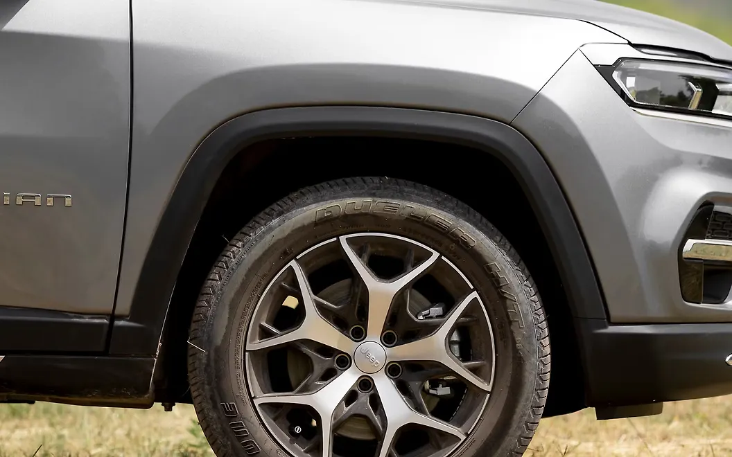 Jeep Meridian - Rear Wheel | Jeep Meridian Images
