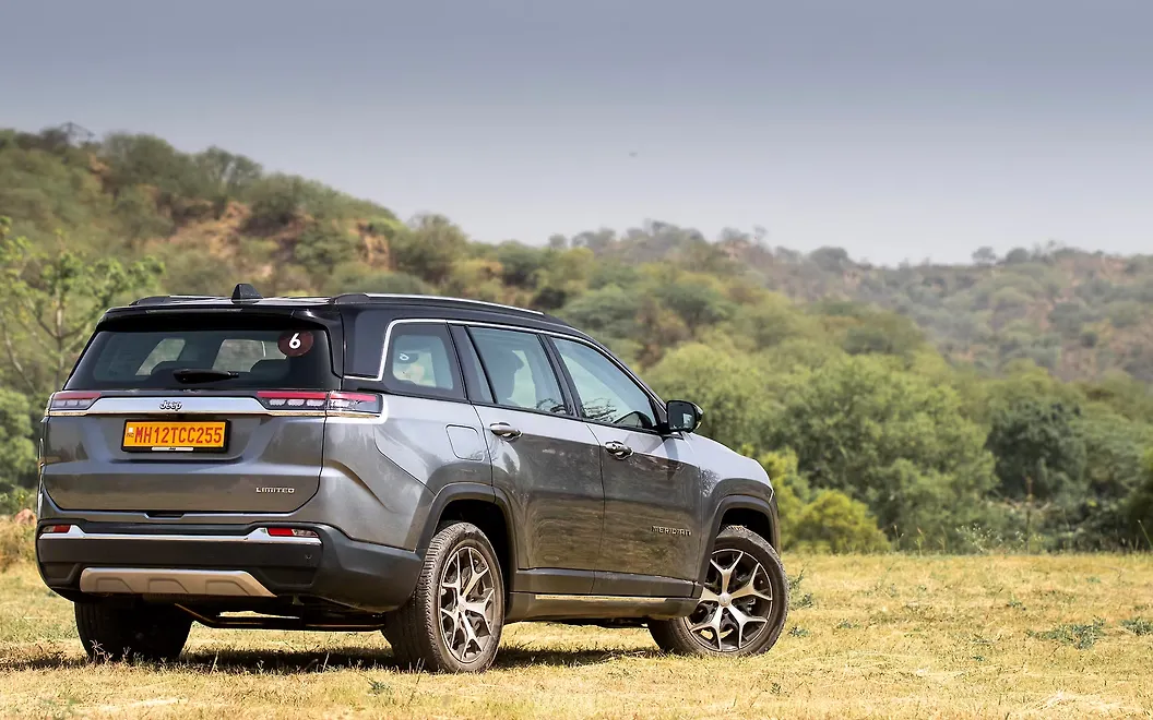 Jeep Meridian Images | Meridian Exterior, Road Test and Interior Photo ...