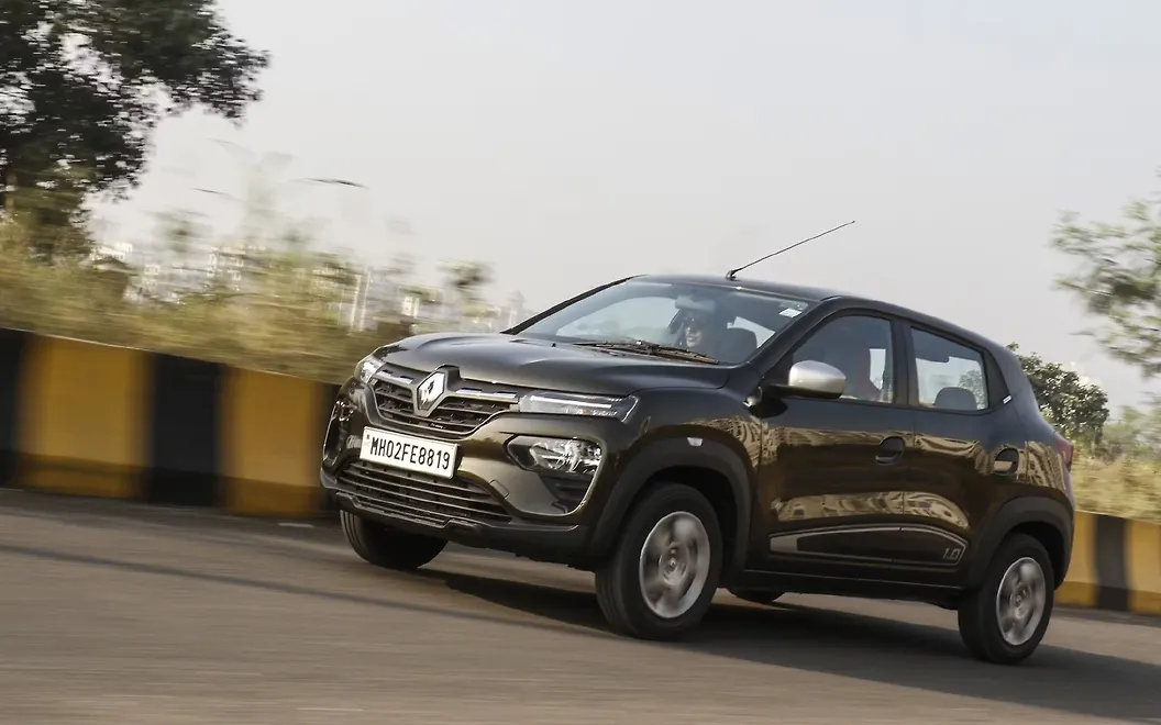 16 Renault Kwid [2019-2022] Images | Kwid [2019-2022] Exterior, Road ...