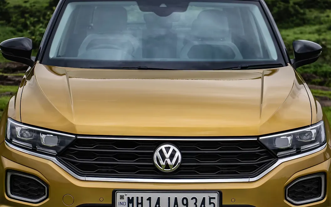 Volkswagen T-Roc - Rear View | Volkswagen T-Roc Images