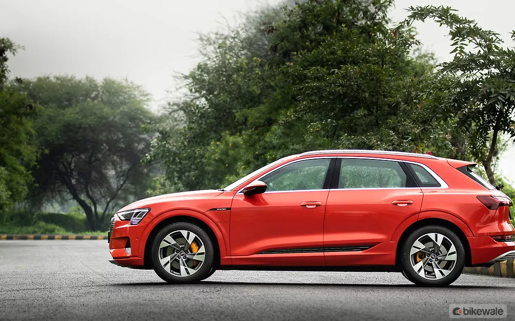 Audi e-tron - Front Grille | 96 Audi e-tron Images