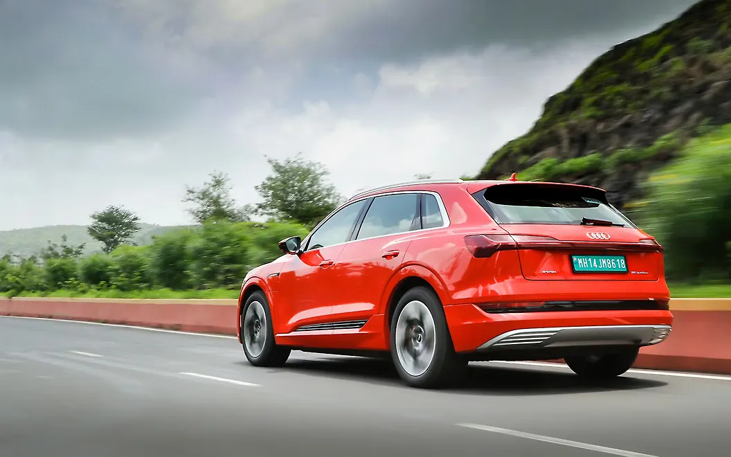 Audi e-tron - Front Grille | Audi e-tron Images