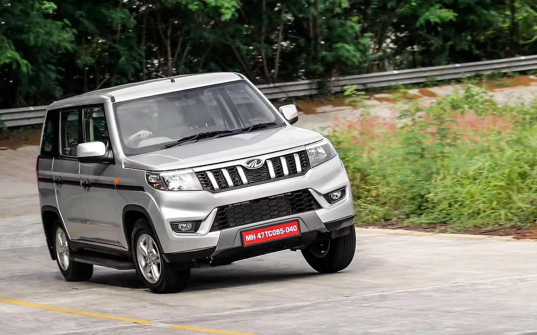 Discontinued Mahindra Bolero Neo 2021 Images