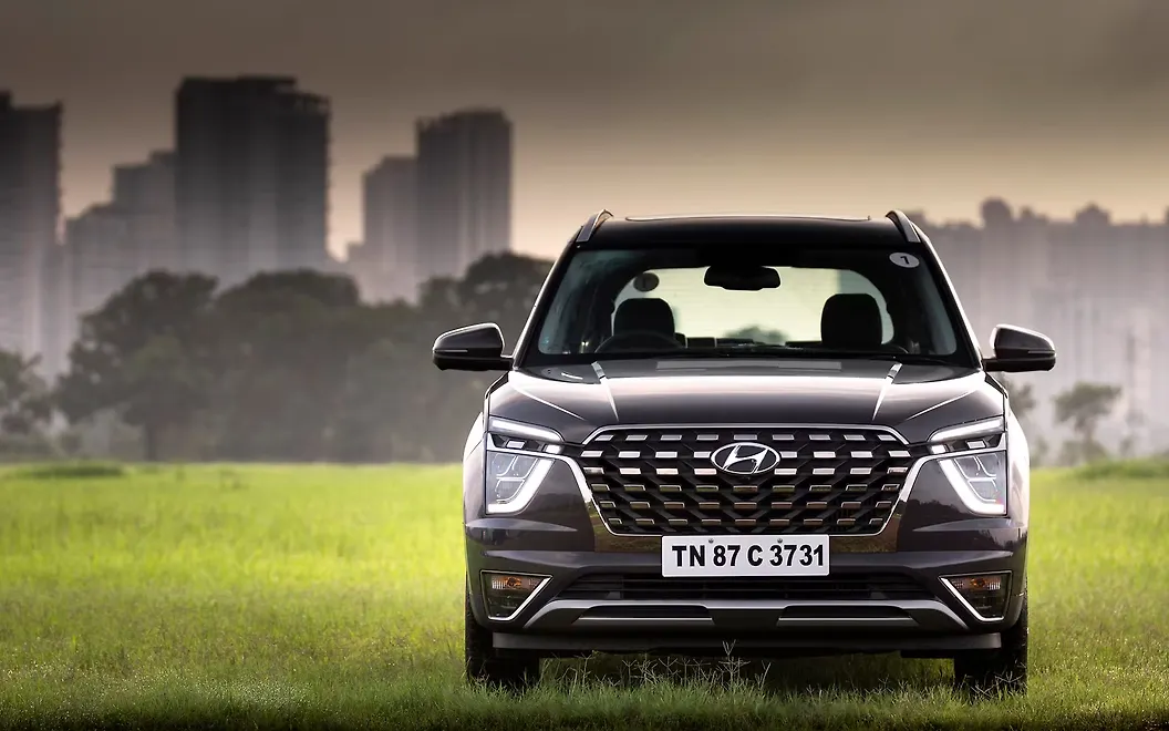 Discontinued Hyundai Alcazar 2021 Images