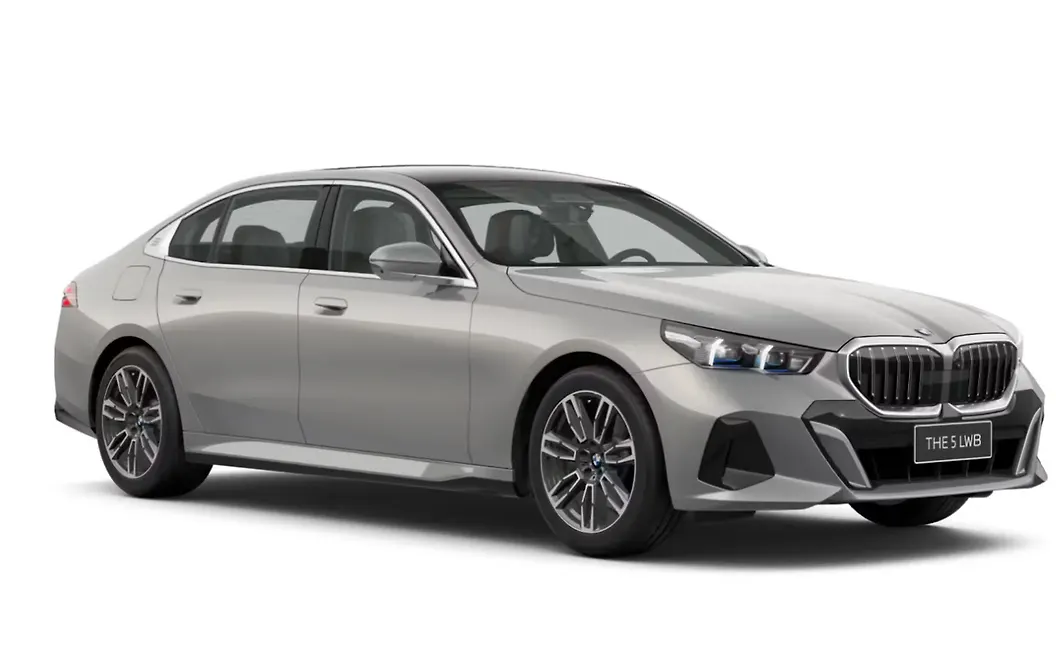 Mineral White Metallic 5 Series