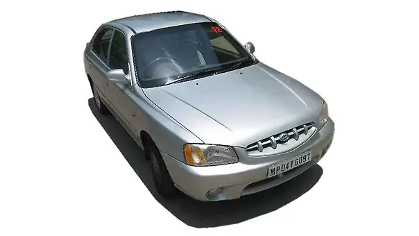 Discontinued Hyundai Accent Viva 2001 Base