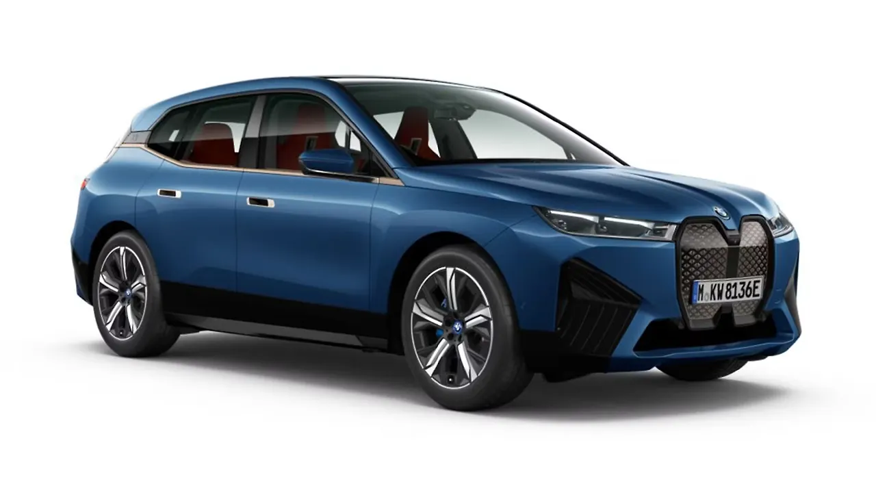 BMW iX Price in Mumbai, iX On Road Price in Mumbai | CarTrade