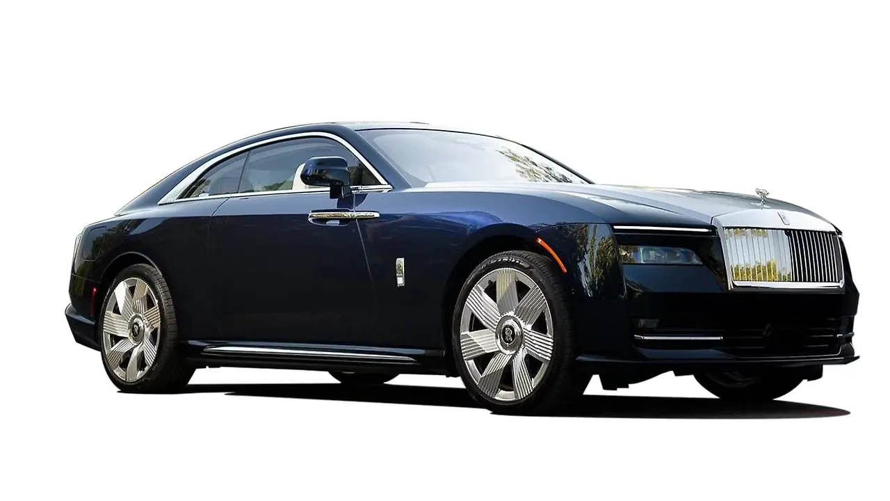 Rolls-Royce Spectre Price in Valvada, Spectre On Road Price in Valvada ...