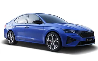 Compare Skoda Octavia RS vs Toyota Corolla