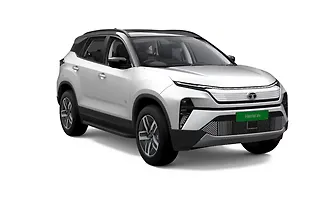 Compare Tata Harrier EV vs Mahindra Old Generation XUV700