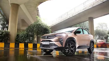 Maruti Suzuki XL6 Now Comes With Six Airbags as Standard | CarTrade