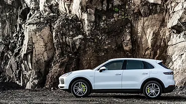 Porsche Cars Price, New Car Models 2021, Images, Specs | CarTrade