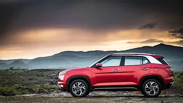 Hyundai Cars Price, New Car Models 2021, Images, Specs | CarTrade