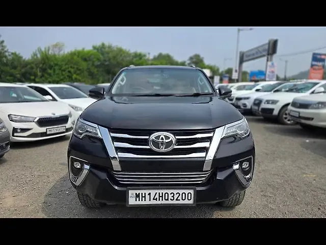Second Hand 2019 Toyota Fortuner 2.8 4x2 AT for sale at Rs. 30,20,000 ...