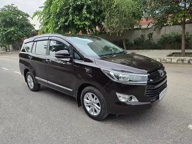 Second Hand 2017 Toyota Innova Crysta 2.4 GX 7 STR for sale at Rs. 12 ...
