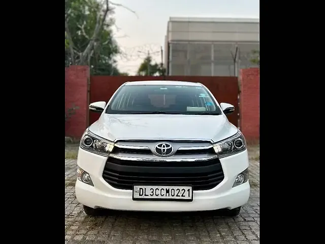 Second Hand 2017 Toyota Innova Crysta 2.4 V Diesel for sale at Rs. 12 ...