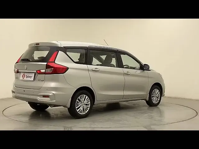 Second Hand 2018 Maruti Suzuki Ertiga ZXi AT for sale at Rs. 8,59,000 in Pune.