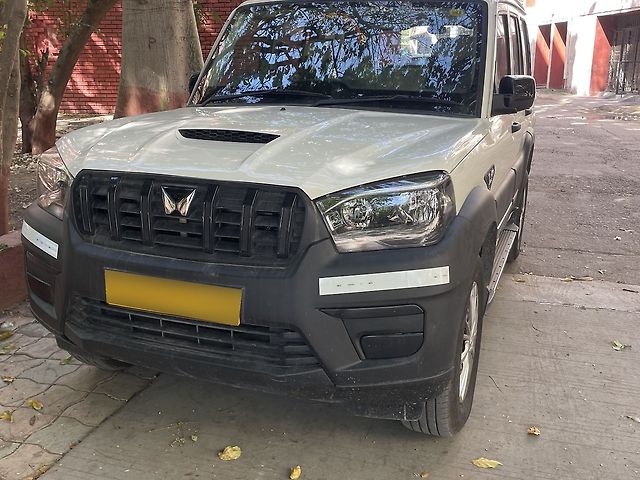 Second Hand 2024 Mahindra Scorpio S MT 7STR for sale at Rs. 14,00,000 ...