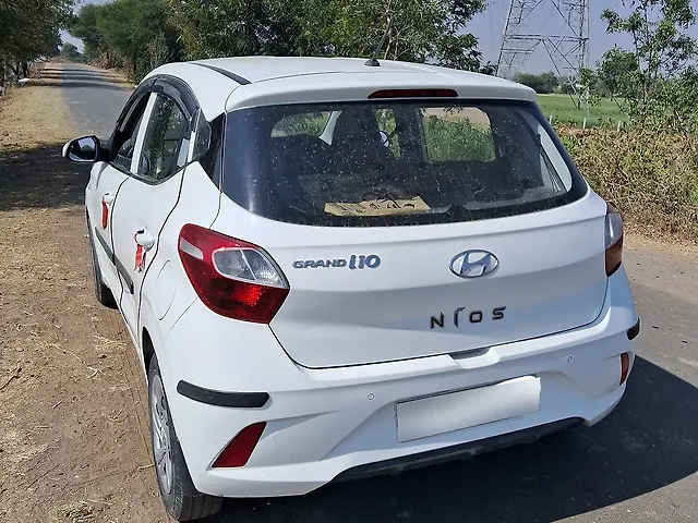 Second Hand 2022 Hyundai Grand i10 Nios Corporate Edition AMT for sale ...