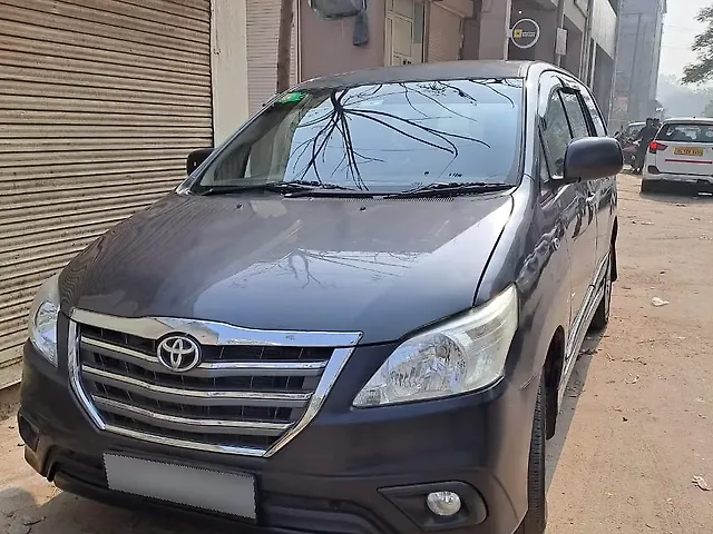 Second Hand 2015 Toyota Innova 2.5 GX BS IV 8 STR for sale at Rs. 5 ...