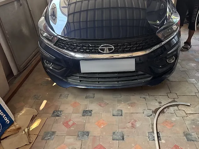 Second Hand 2022 Tata Tiago XT Rhythm for sale at Rs. 6,50,000 in Chennai.