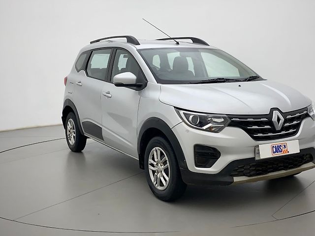 Second Hand 2021 Renault Triber RXT for sale at Rs. 5,49,000 in Chennai.