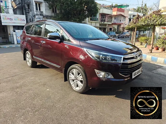21 Second Hand Toyota Innova Crysta in Kolkata, Used Toyota Innova ...
