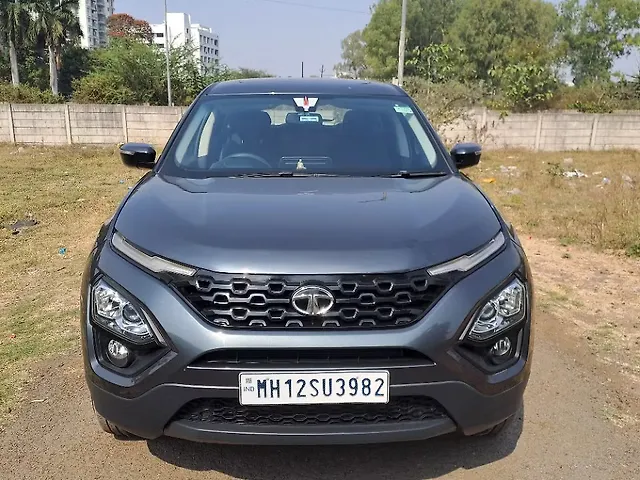Second Hand 2020 Tata Harrier XT Plus for sale at Rs. 13,75,000 in Nashik.